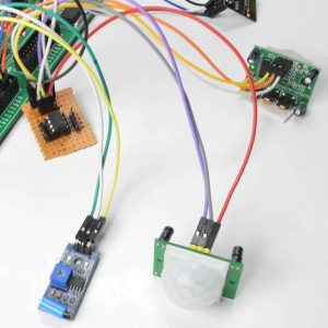 IoT Based Humidity and Temperature Monitoring Using Arduino Uno - Pantech.AI